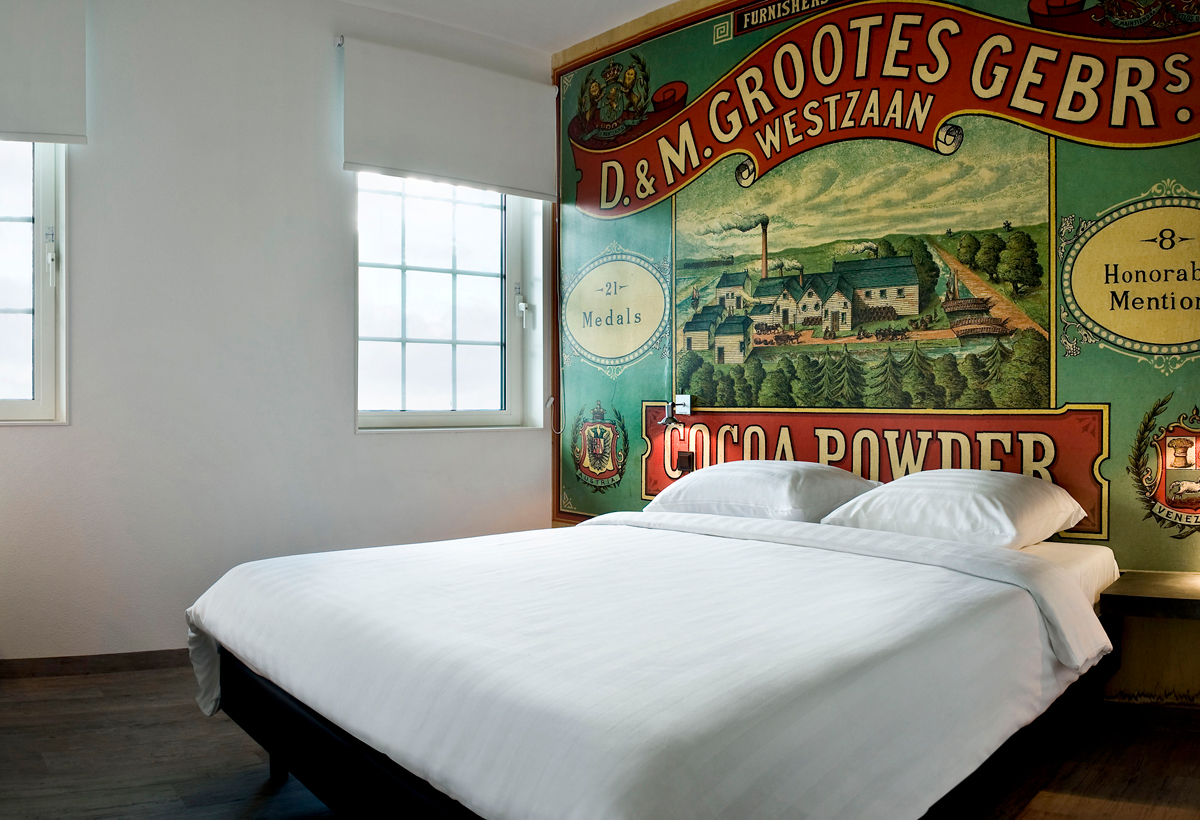 De bouw van Inntel Hotels Zaandam